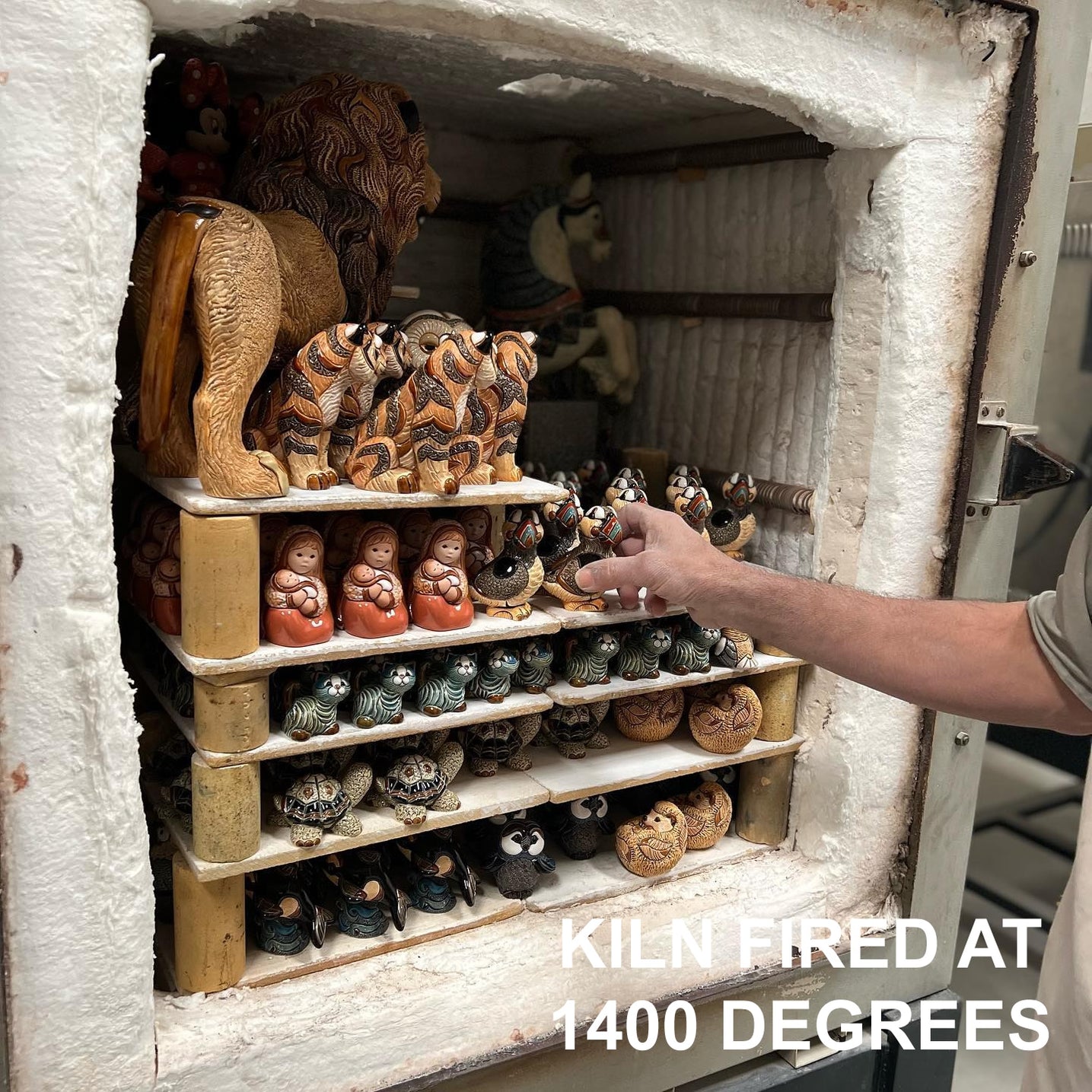 Falcon Figurine | De Rosa Collection — AllSculptures