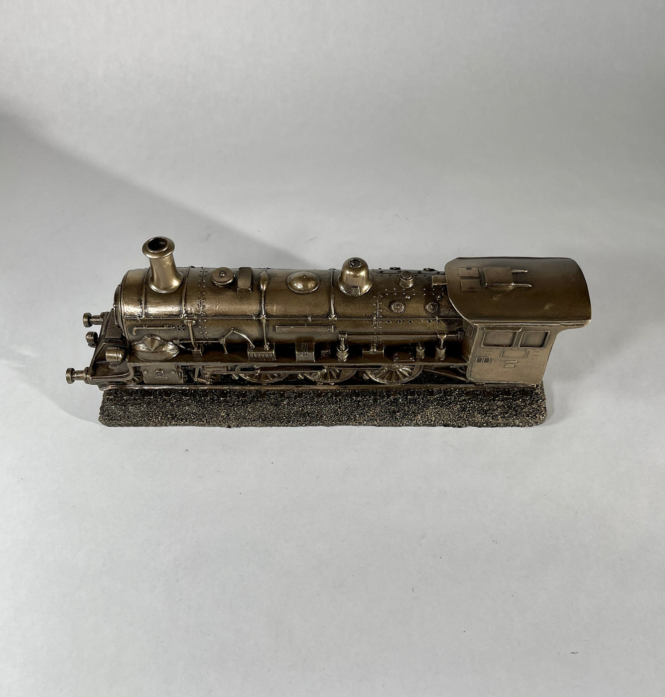 Locomotive Train Sculpture — AllSculptures