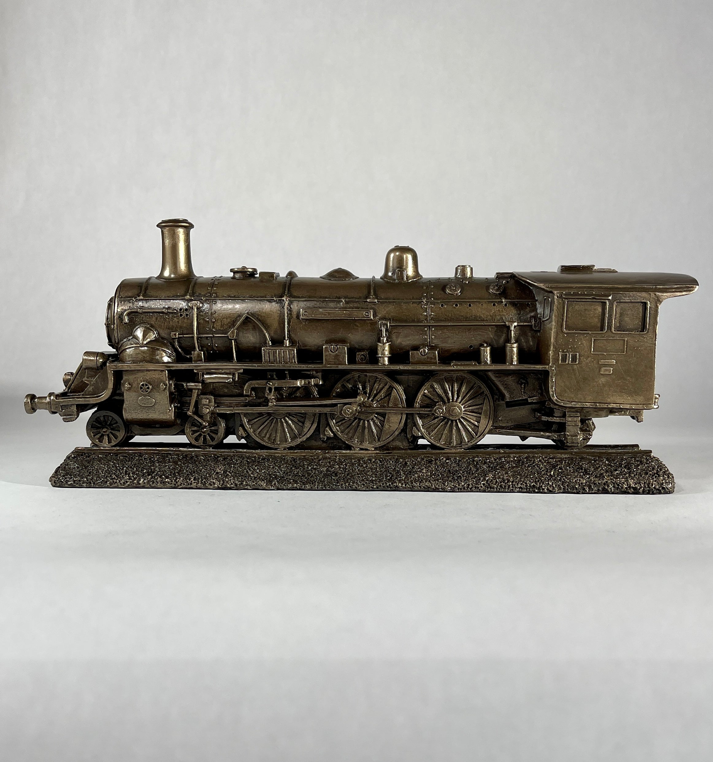 Locomotive Train Sculpture — AllSculptures
